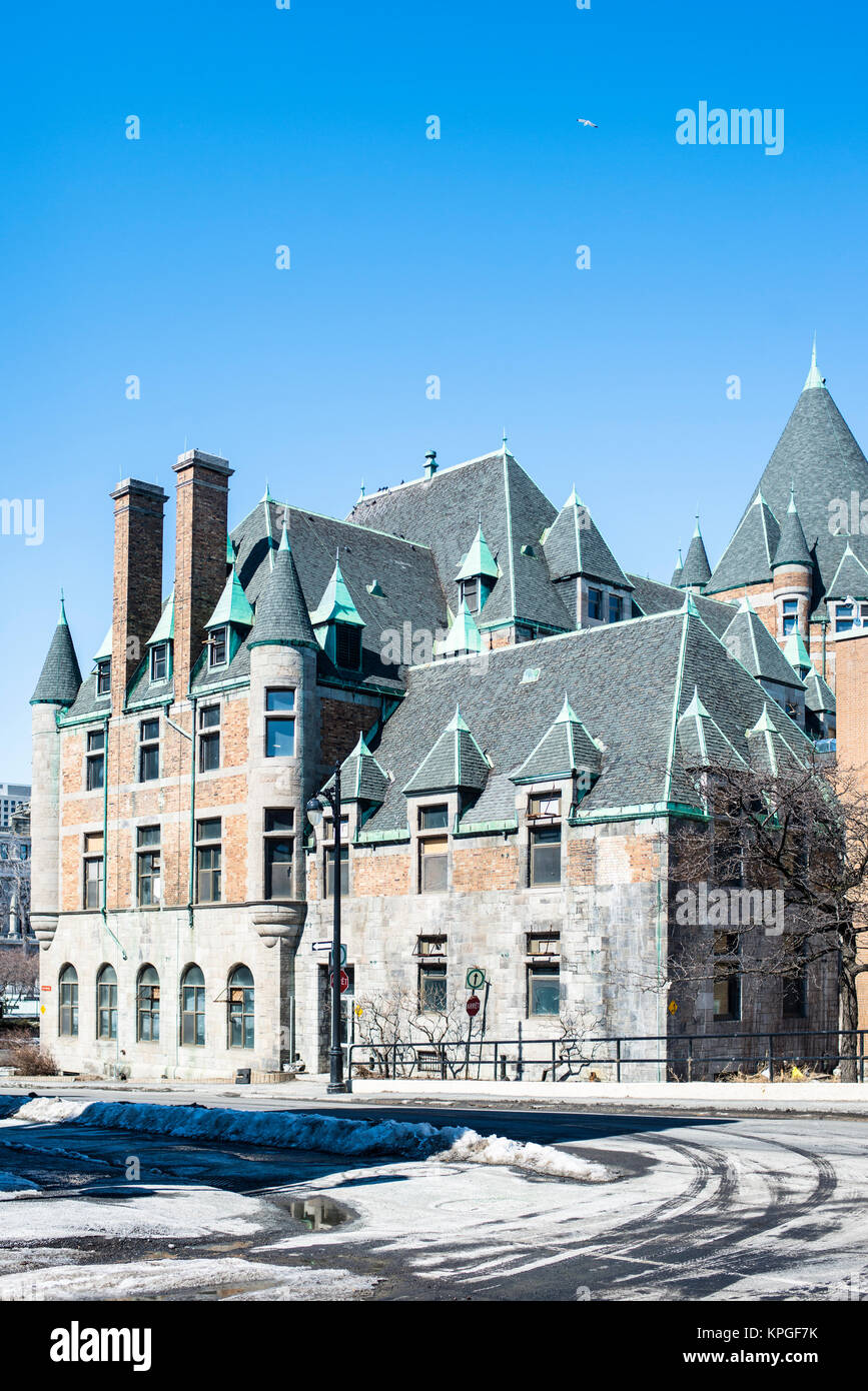 Slate-roofed building, Montreal Stock Photo - Alamy
