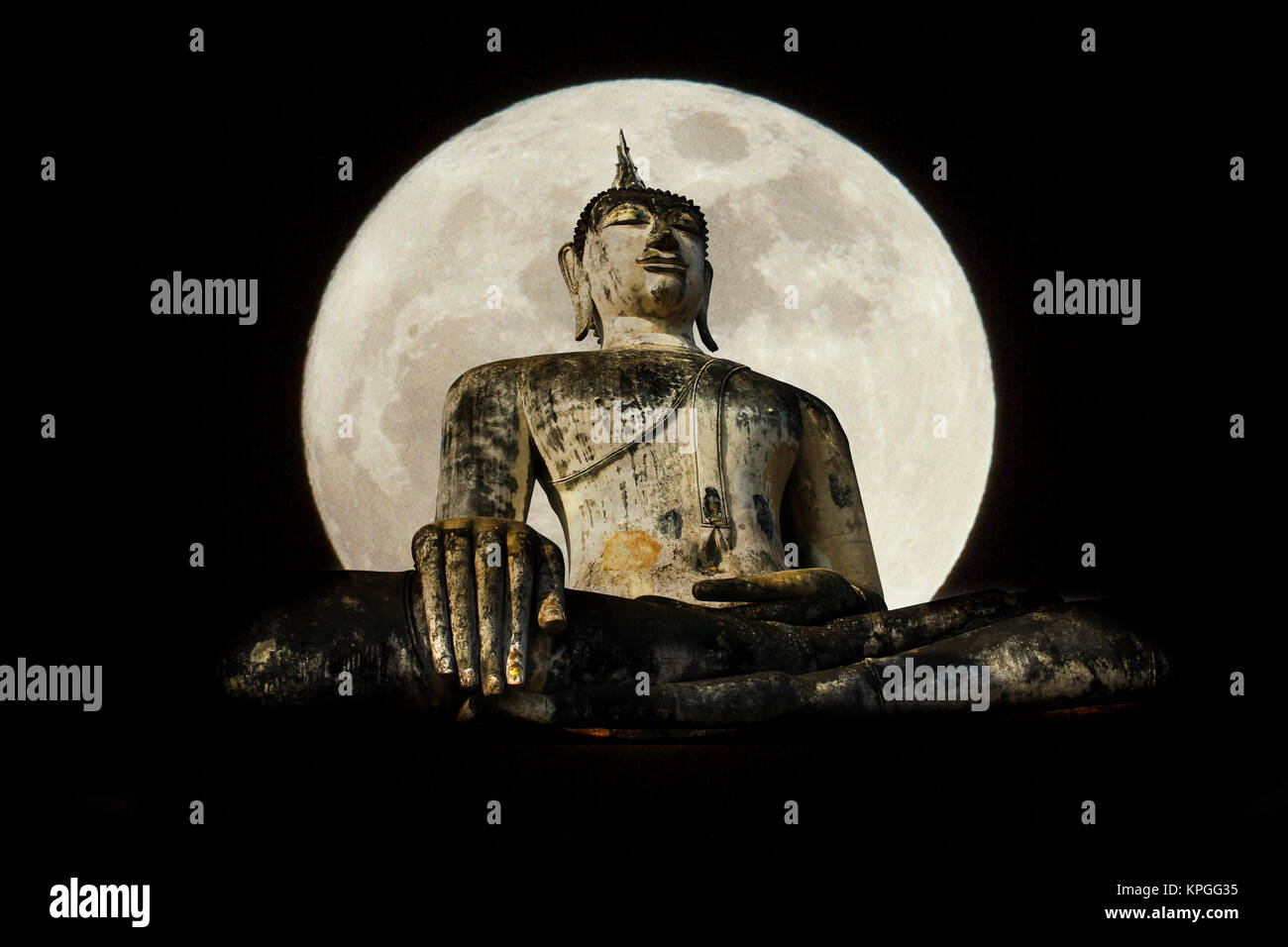 super full moon Nov 14, 2016 THAILAND Stock Photo - Alamy