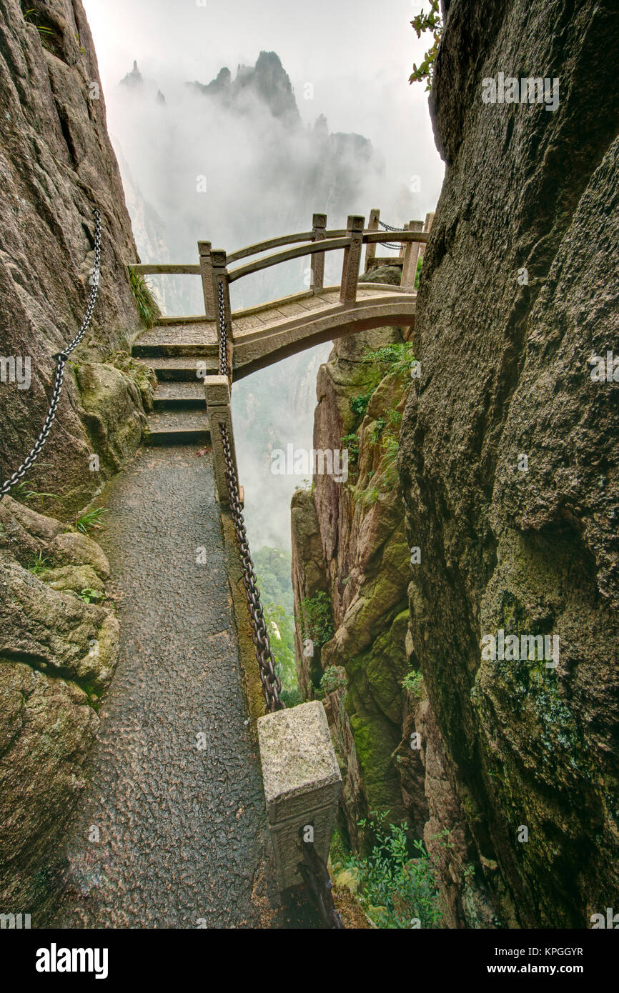Pathway and small bridge, Yellow Mountain, Huangshan, China Stock Photo ...