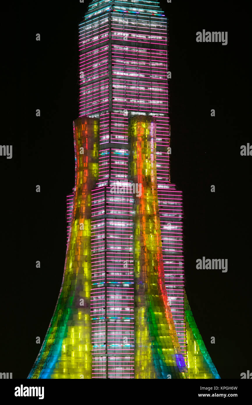 Ice skyscraper hi-res stock photography and images - Alamy