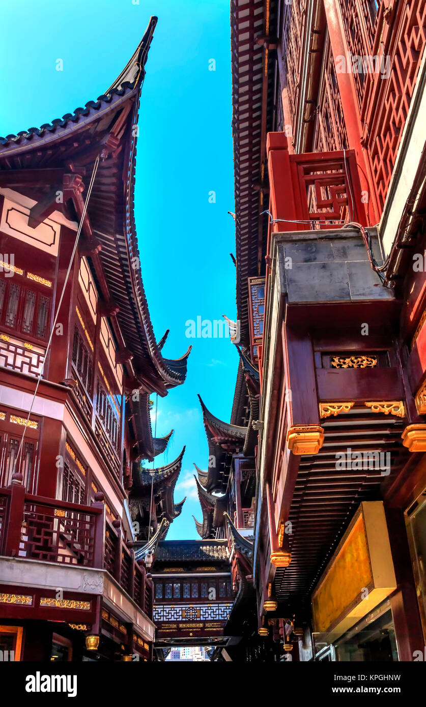 Ally building house architecture hi-res stock photography and images ...