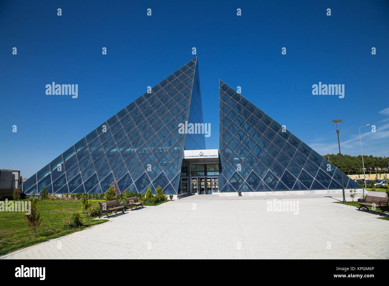 Baku subway entrance hi-res stock photography and images - Alamy