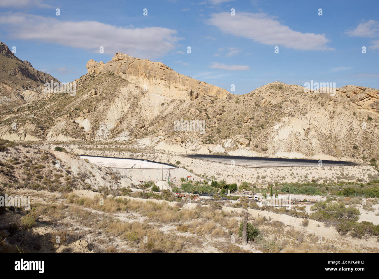 Water reservoirs hi-res stock photography and images - Alamy