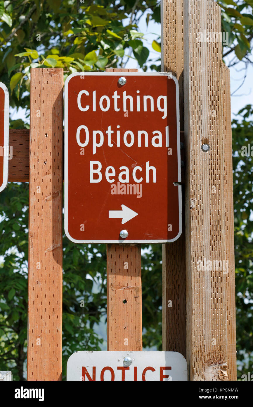 Clothing Optional Beach Sign Outside Stock Photo - Alamy