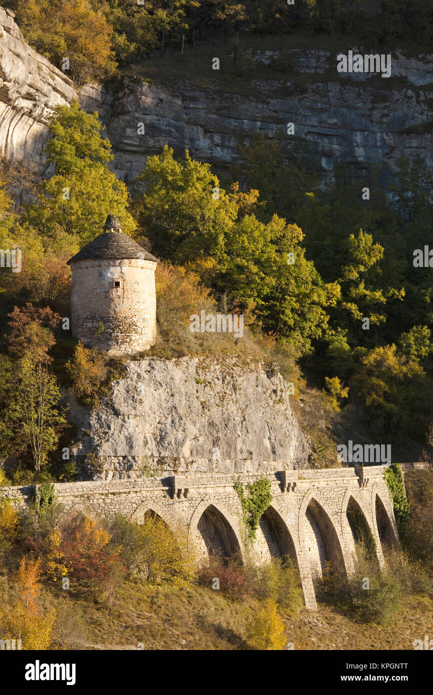 Route d32 hi-res stock photography and images - Alamy