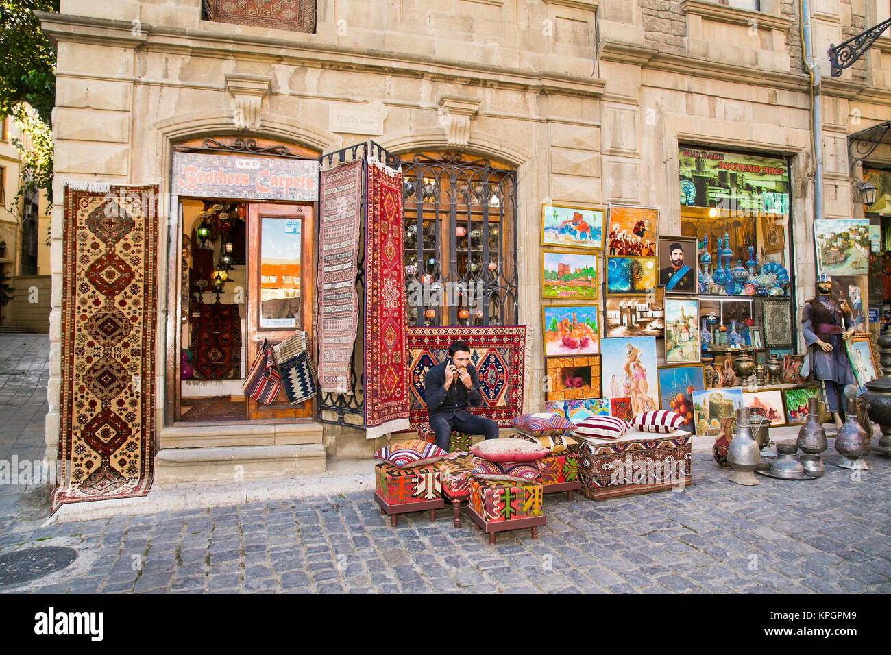 Baku bazaar market azerbaijan hi-res stock photography and images - Alamy