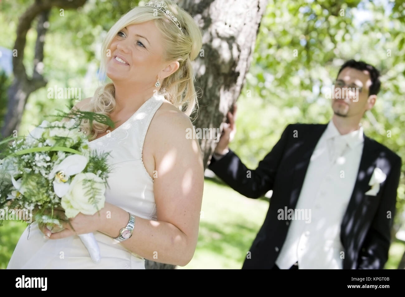 Weddings couple model hi-res stock photography and images - Alamy