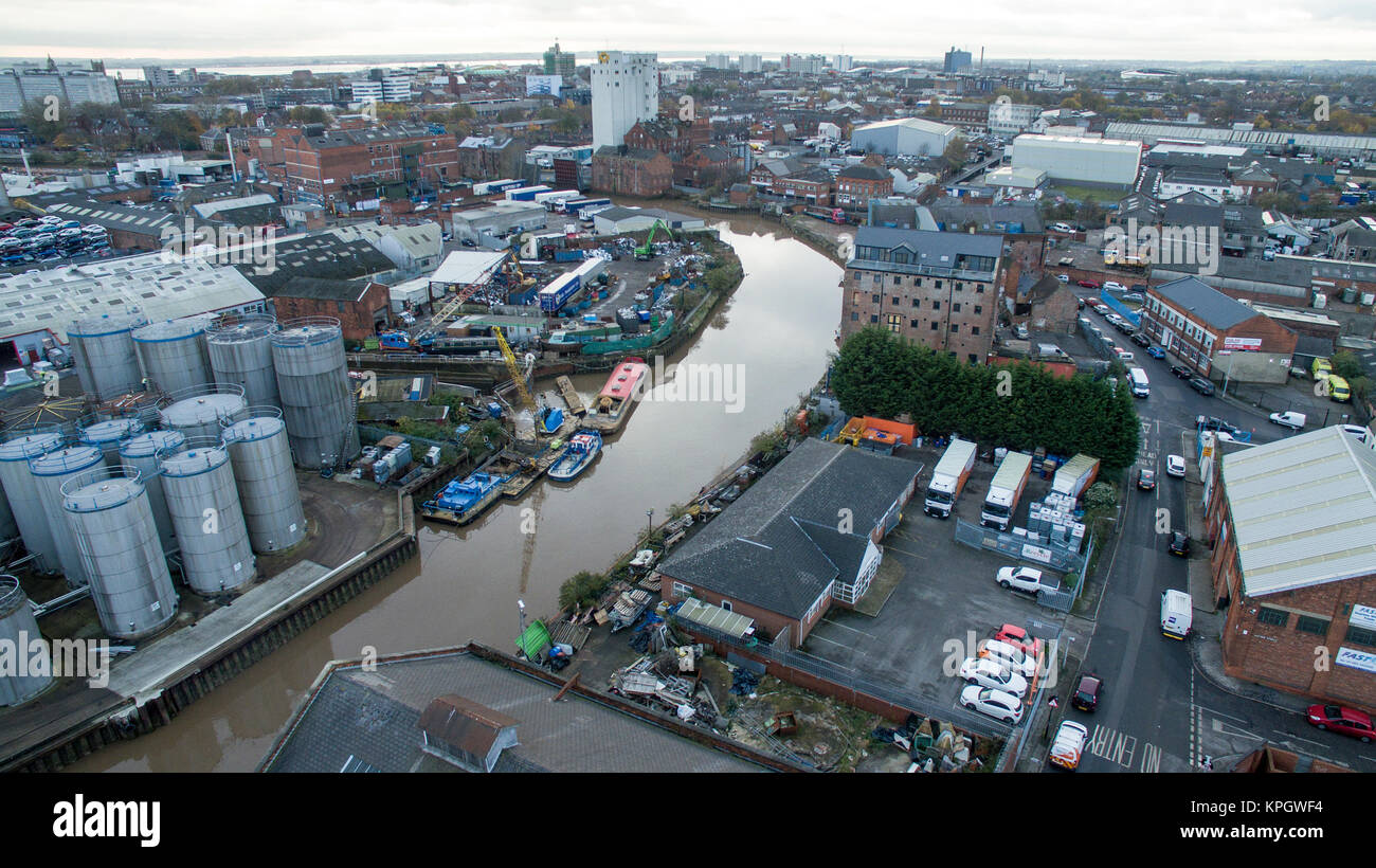 Aerial view of river hull hi-res stock photography and images - Alamy