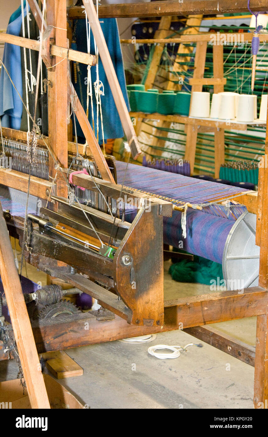 Ireland, County Donegal, weaving loom Stock Photo - Alamy