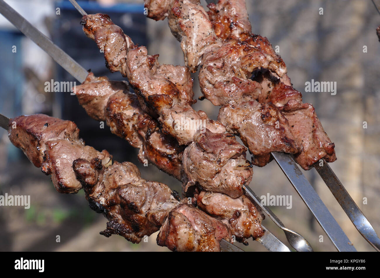 Pieces of fried meat on a picnic Stock Photo - Alamy