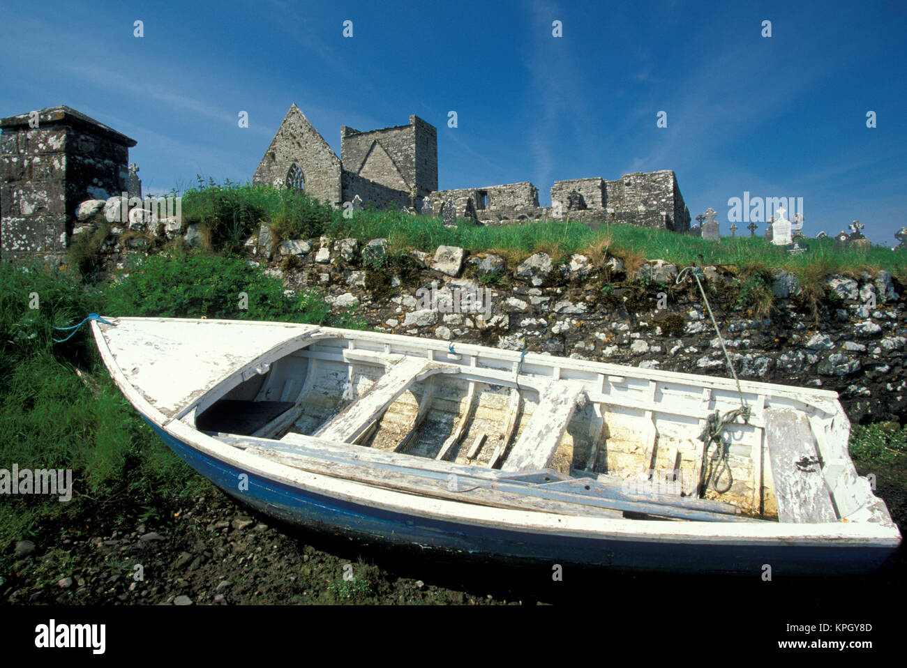 Cemetery county mayo ireland hi-res stock photography and images - Alamy