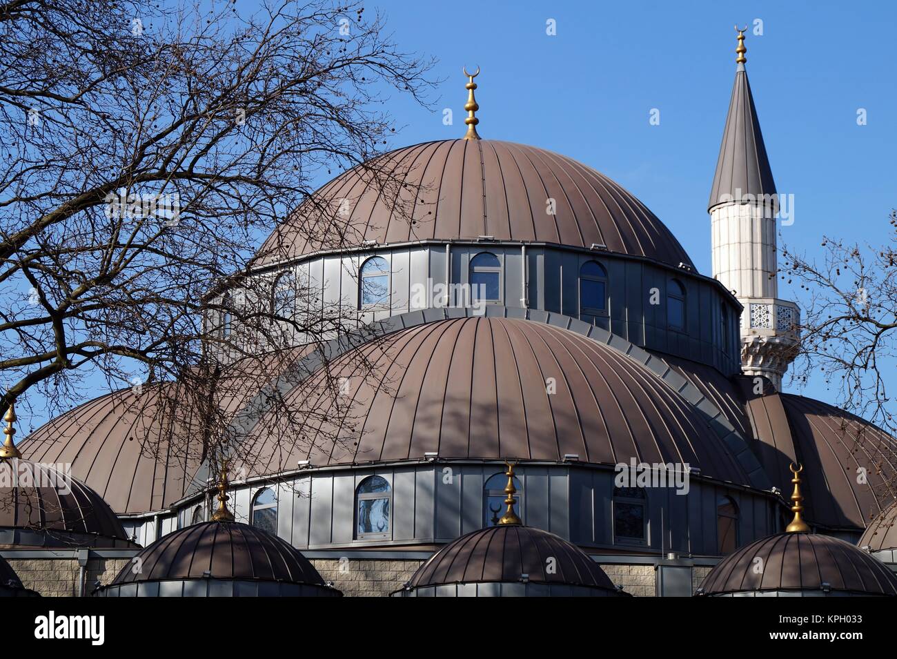 Ditib merkez mosque hi-res stock photography and images - Alamy