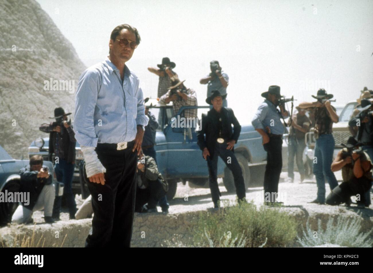 Thunderheart 1992 sam shepard hi-res stock photography and images - Alamy