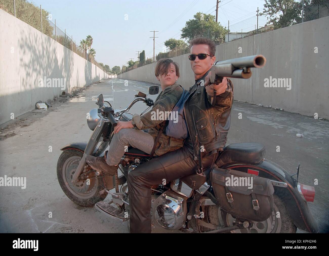 Terminator 2 edward furlong hi-res stock photography and images - Alamy