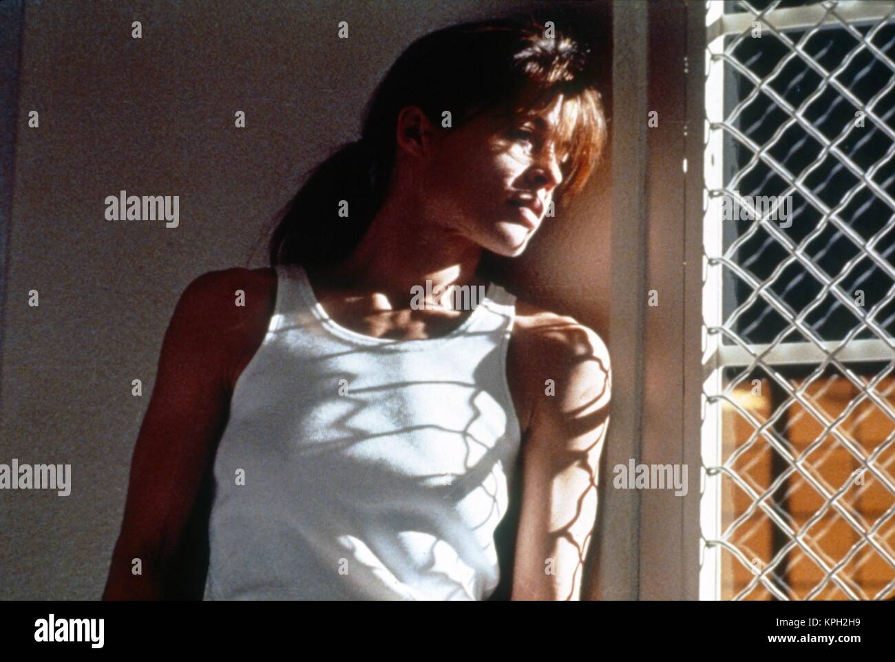 Linda Hamilton Muscle