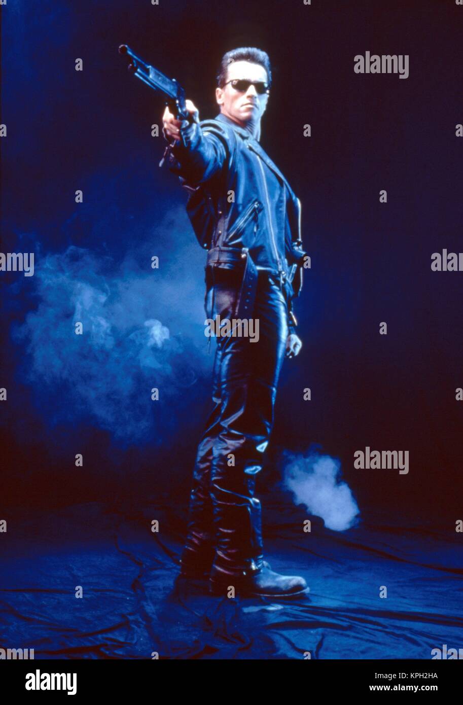 Terminator 2 pants hi-res stock photography and images - Alamy