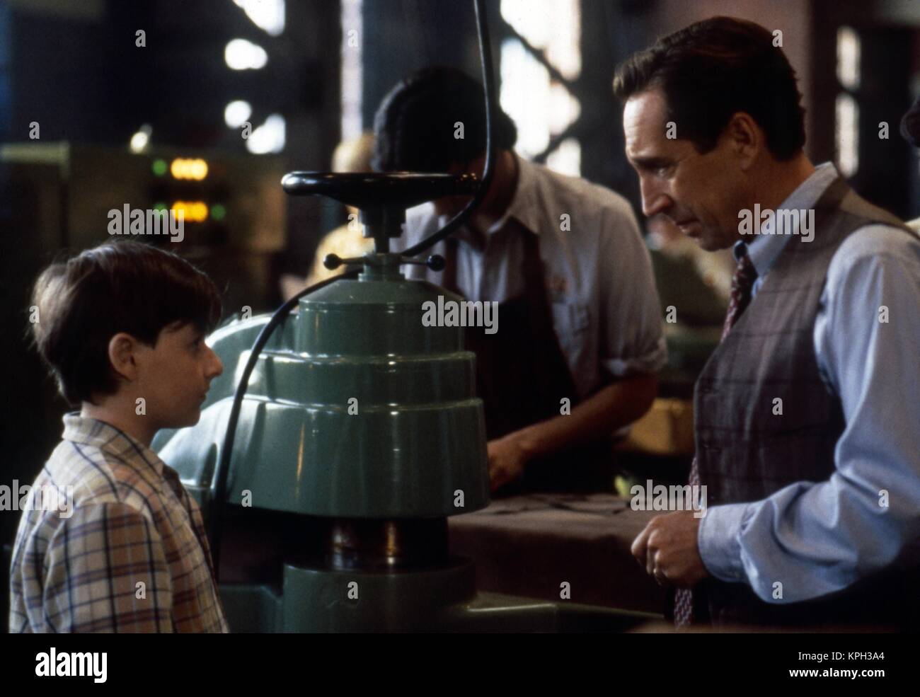 Jonathan hyde jumanji hi-res stock photography and images - Alamy