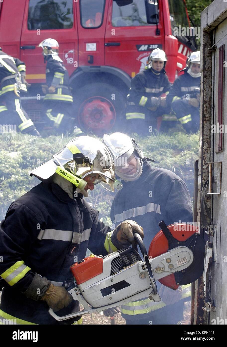 S.O.S. 18 (TV series Stock Photo - Alamy