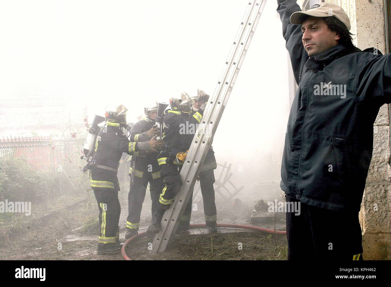 S.O.S. 18 (TV series Stock Photo - Alamy