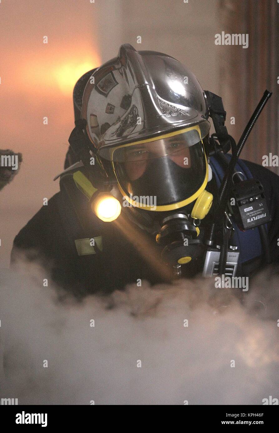 S.O.S. 18 (TV series Stock Photo - Alamy