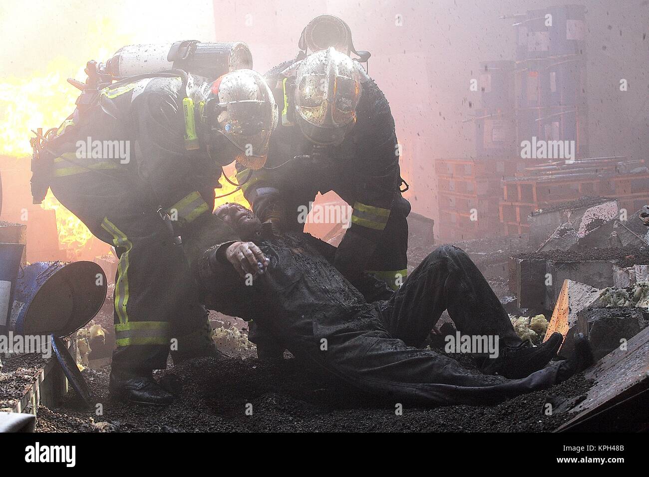 S.O.S. 18 (TV series Stock Photo - Alamy