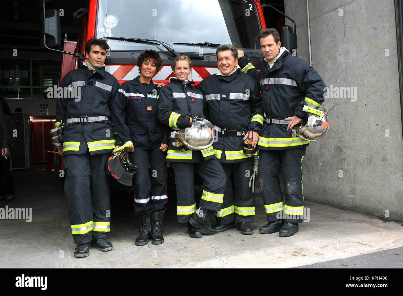 S.O.S. 18 (TV series Stock Photo - Alamy