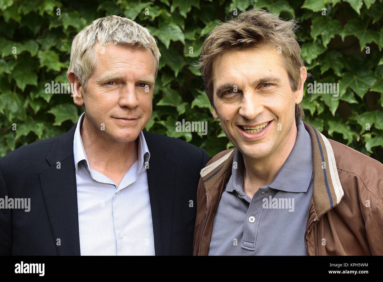 Eric le roux didier gustin shooting picture hi-res stock photography ...