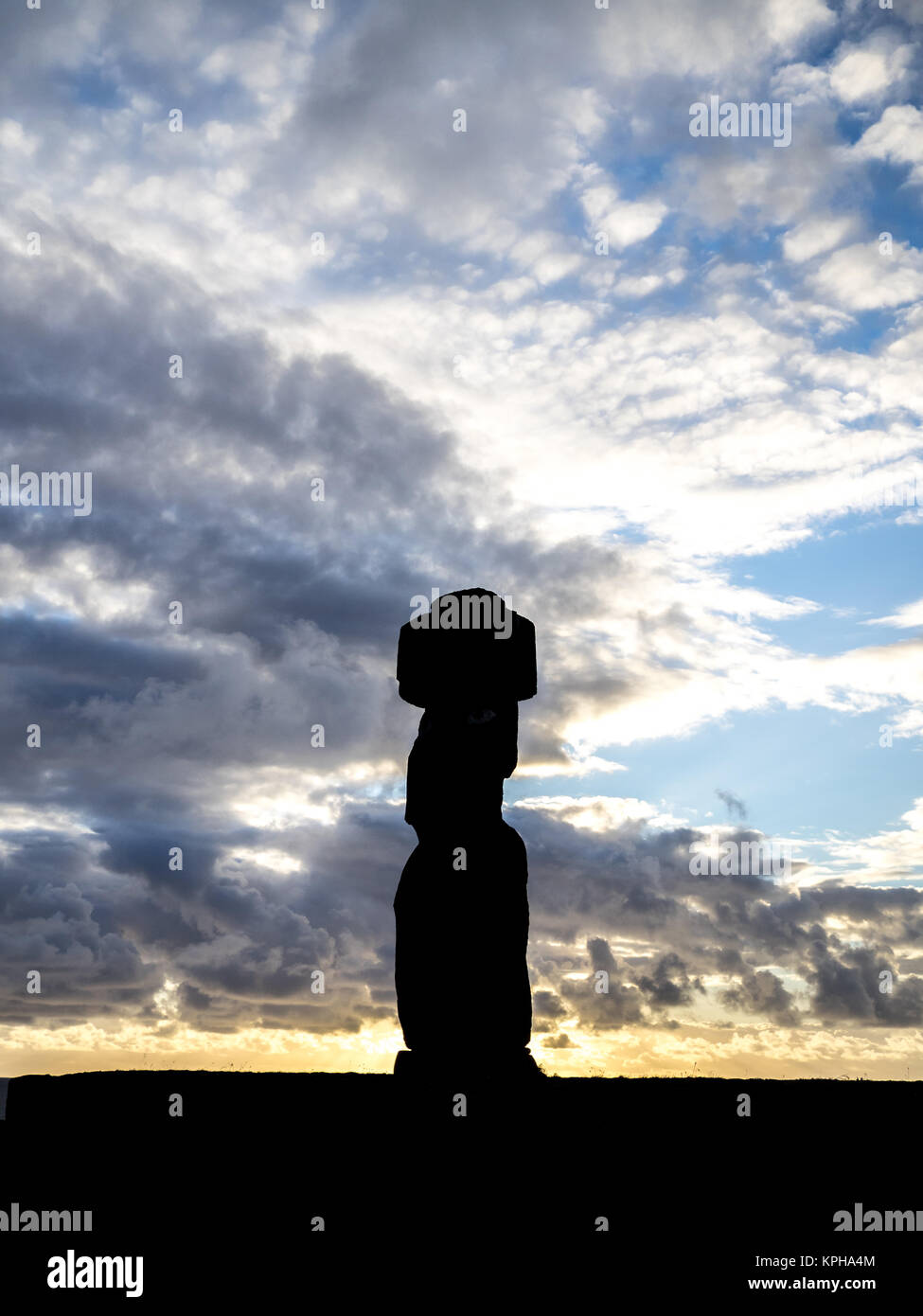 A Moai with Pukao (Hat) in the Ahu Tahai, Easter Island Stock Photo - Alamy