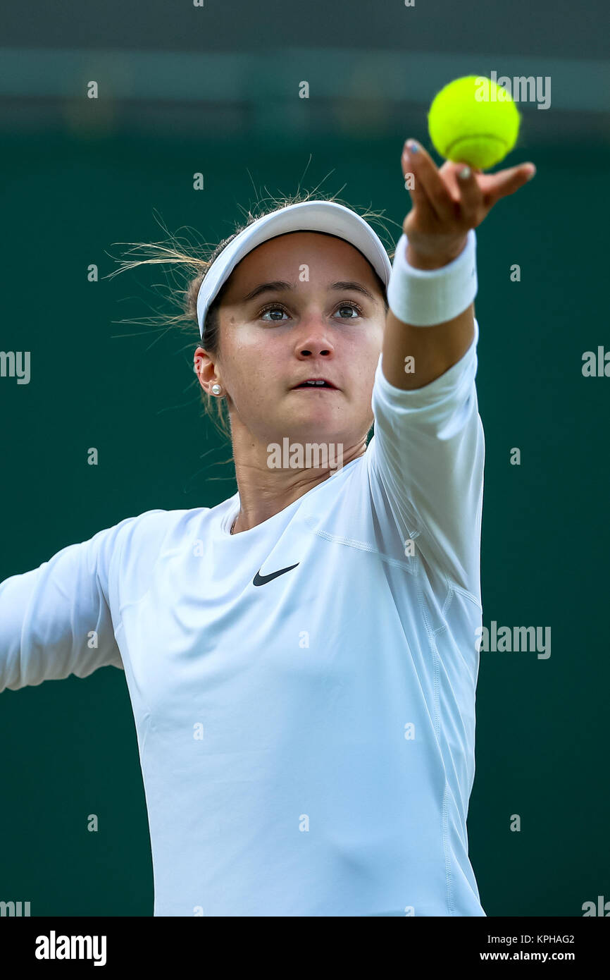 LONDON, ENGLAND - JUNE 25: Lauren Davis on day three of the Wimbledon ...