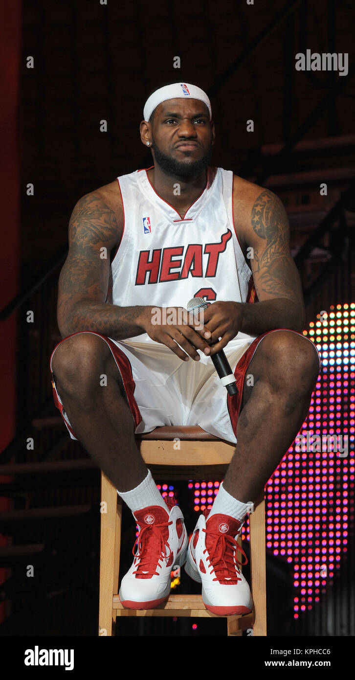 MIAMI, FL - JULY11: BREAKING NEWS: Lebron James leaves Miami and heads ...