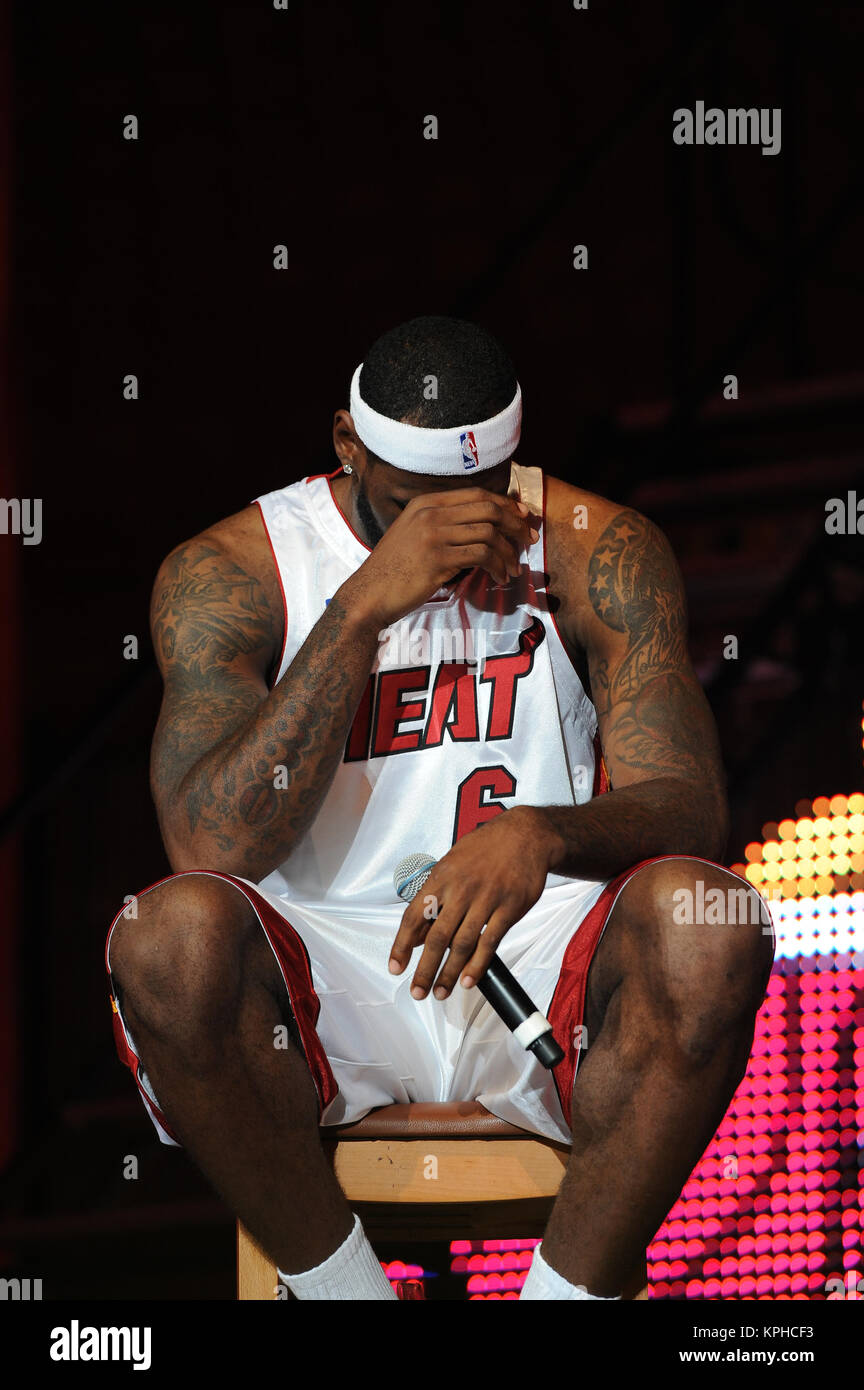 MIAMI, FL - JULY11: BREAKING NEWS: Lebron James leaves Miami and heads ...