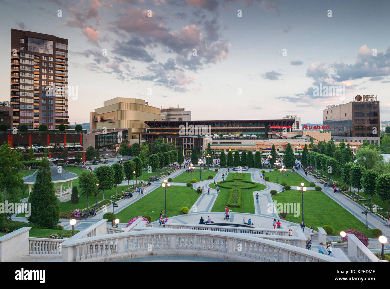 Palas mall hi-res stock photography and images - Alamy