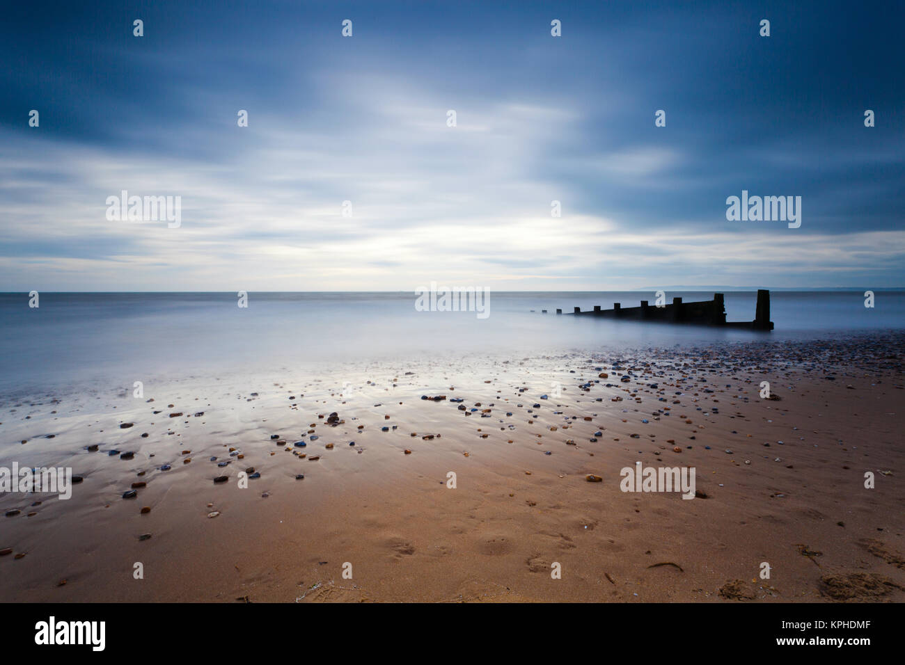 Old shipwreck kent hi-res stock photography and images - Alamy