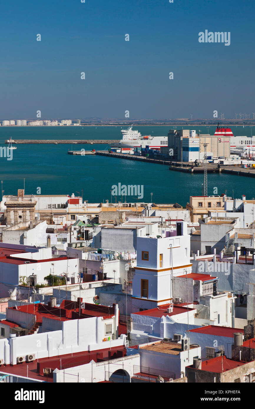 Spain, Andalucia Region, Cadiz Province, Cadiz, elevated city view from ...