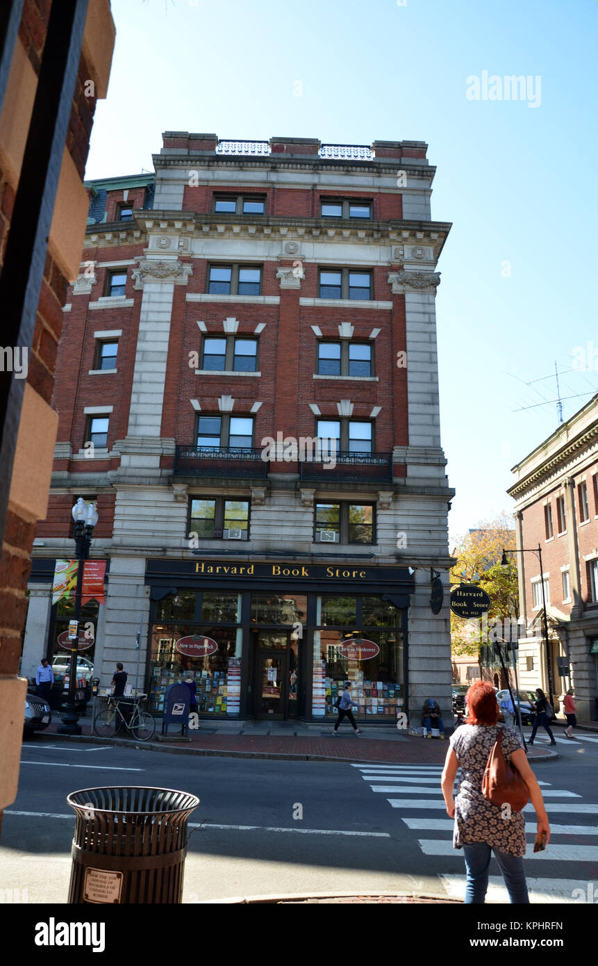 Boston cambridge harvard book hi-res stock photography and images - Alamy