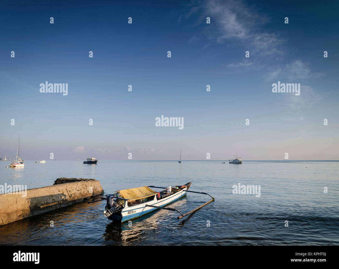 Fishing sea boat east timor hi-res stock photography and images - Alamy