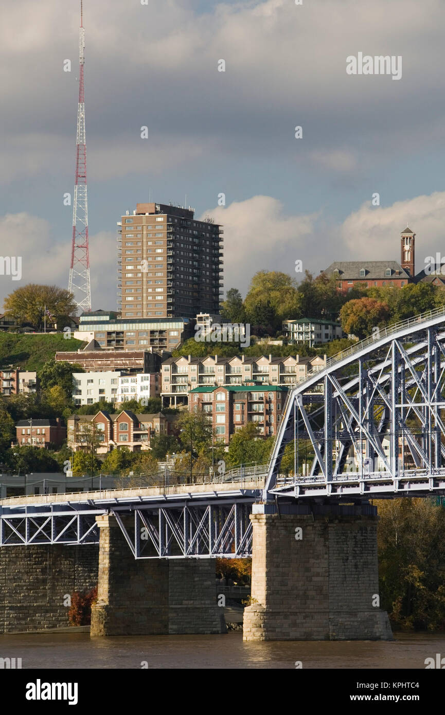 Mt adams neighborhood hi-res stock photography and images - Alamy