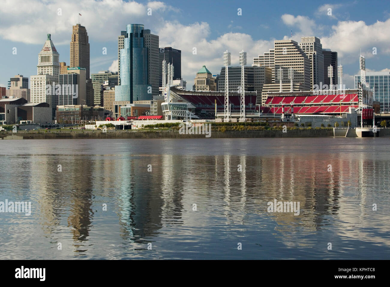 USA, Ohio, Cincinnati: City Skyline along the Ohio River / Late ...