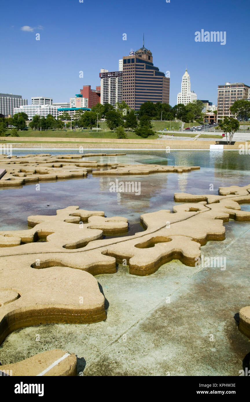 NA, USA, Tennessee, Memphis, Mud Island Park, Fountains and River Map ...