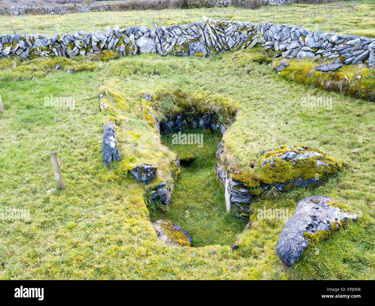 Caherconnell Celtic stone fort, Early Middle Age in Burren Region ...