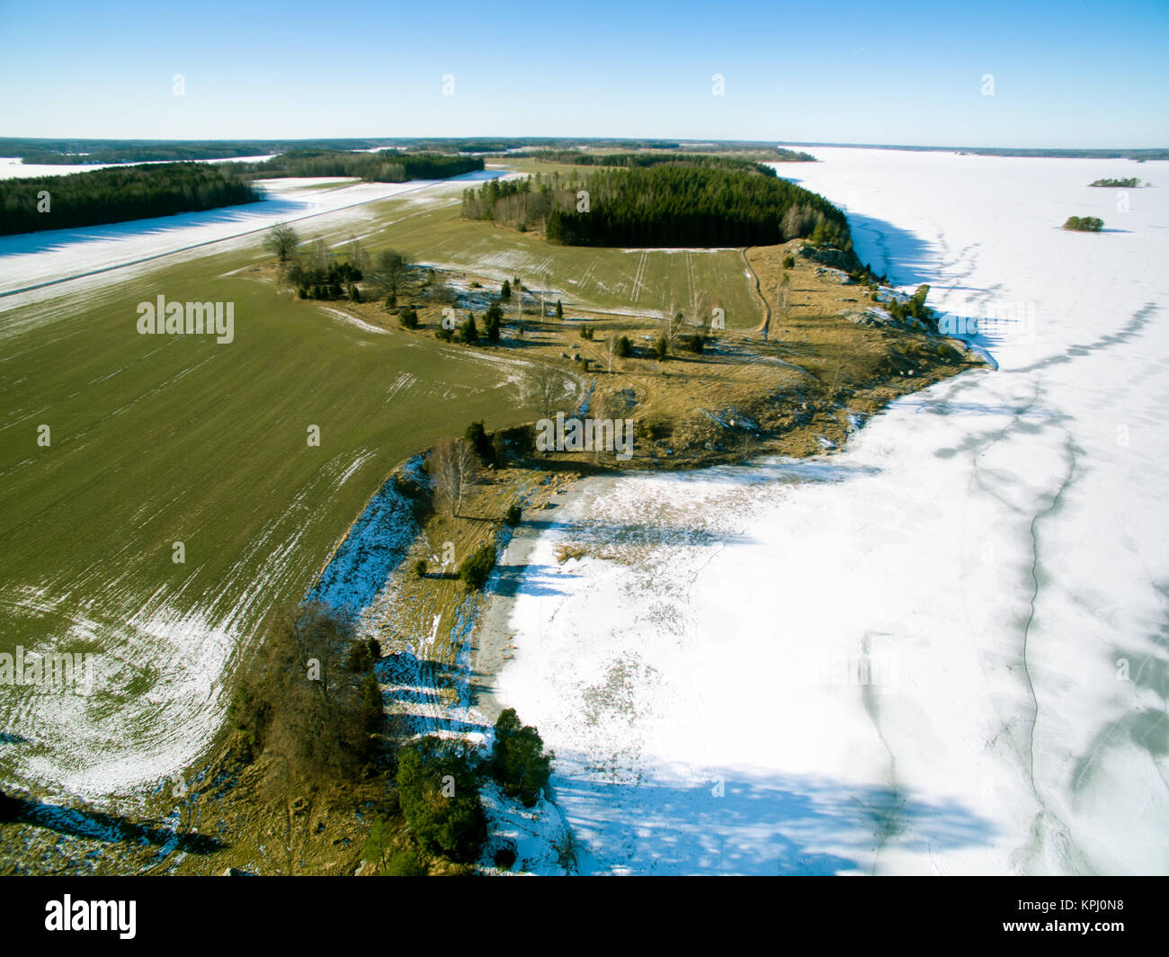 Winter detail frost land landscape hi-res stock photography and images ...