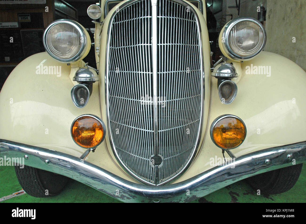 Uruguay, Montevideo, Old Car seen from the front Stock Photo - Alamy