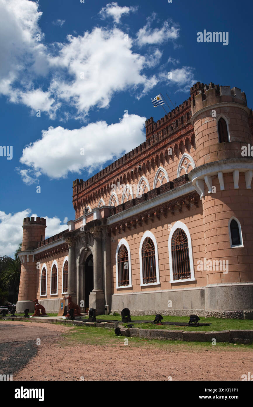 Castillo de piria hi-res stock photography and images - Alamy