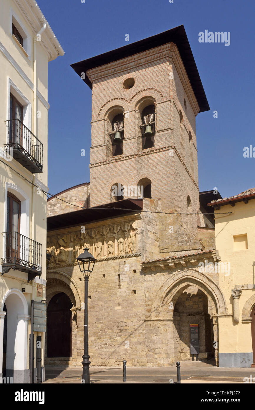 Carrion de los condes town hi-res stock photography and images - Alamy