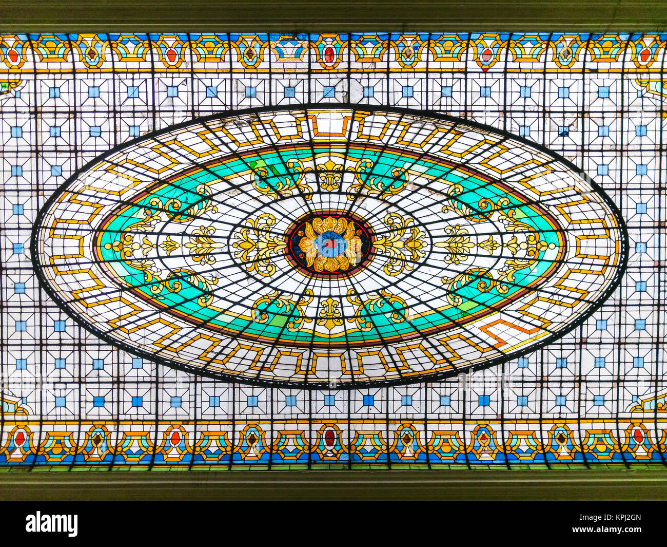 Ellipse Ceiling High Resolution Stock Photography and Images - Alamy