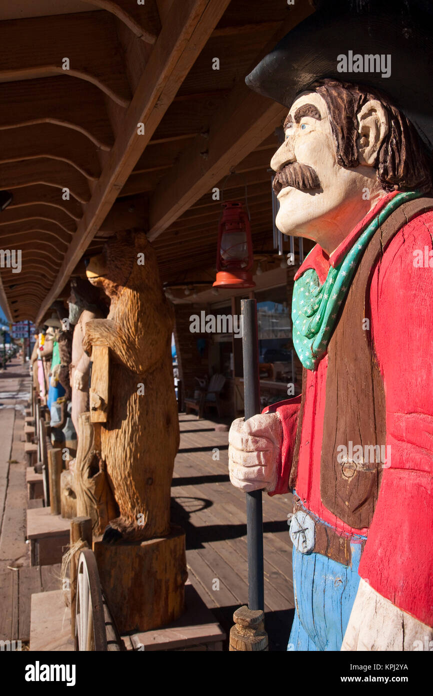 Western themed wood sculptures hi-res stock photography and images - Alamy
