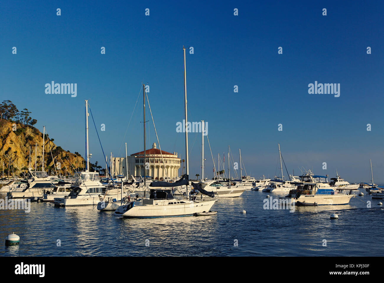 Boats anchored in Catalina Harbor, Catalina Island, California Stock ...