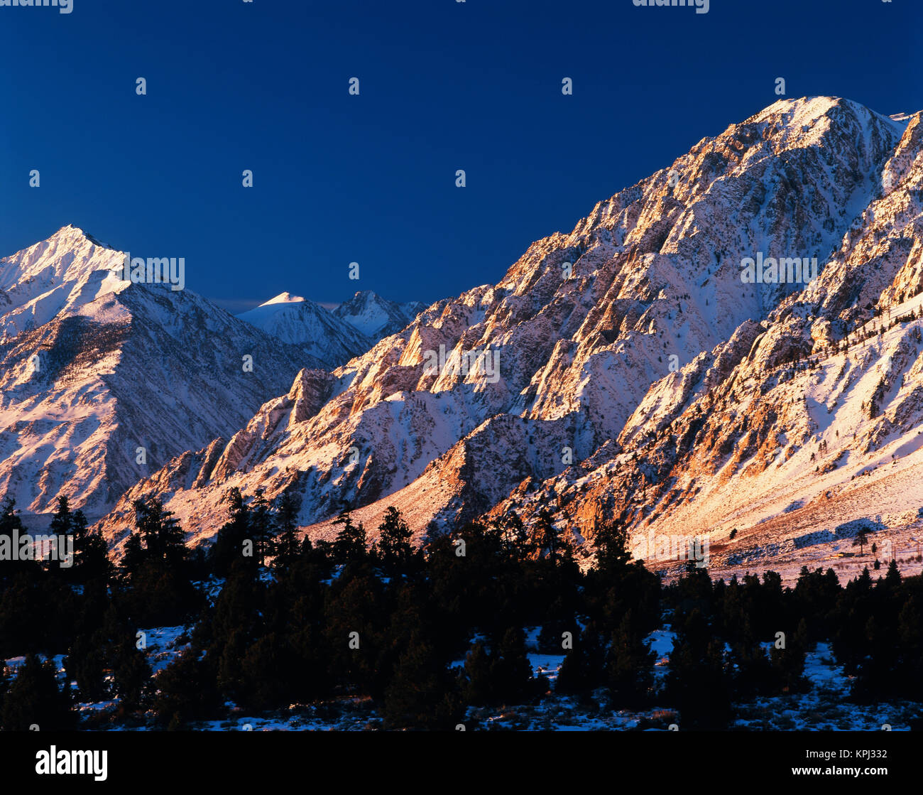 USA, California, Wheeler Crest and Mt. Tom with view of Sierra range ...