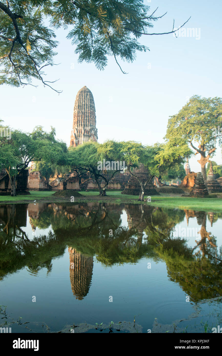 asia thailand ayuthaya historical park Stock Photo - Alamy