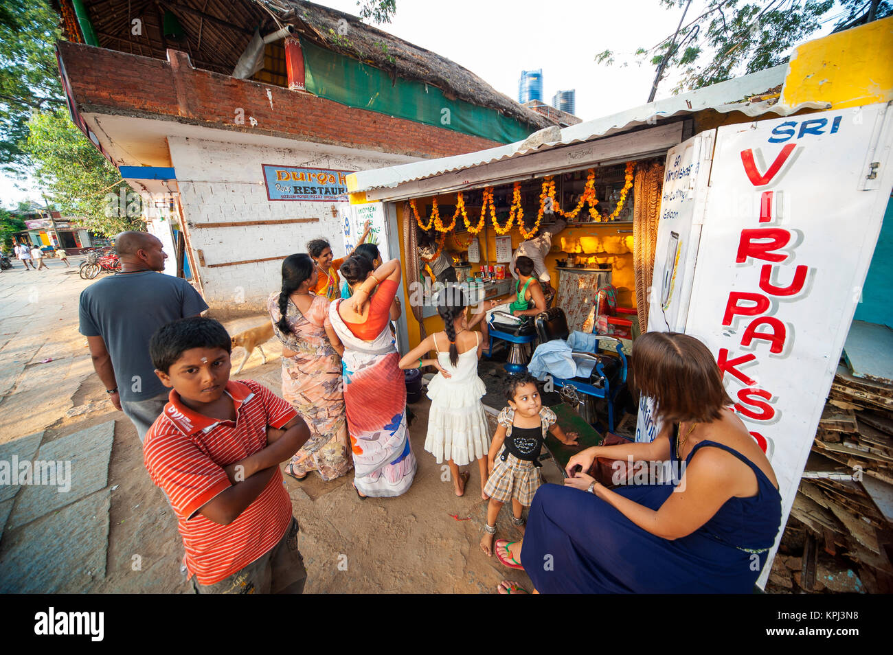 India saloon hi-res stock photography and images - Alamy